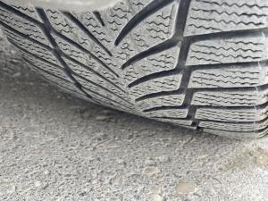 Mercedes-Benz c-220 2003 in Vilnius, with an engine capacity of 2.20 L and mileage of 350 thousand km for 900 €, photo 13 on AUTOMOTO.COM.LV