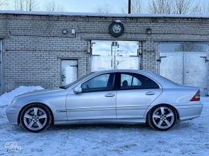 Mercedes-Benz c-220 2004 in Silute, with an engine capacity of 2.10 L and mileage of 360 thousand km for 1499 €, photo 7 on AUTOMOTO.COM.LV