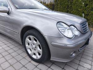 Mercedes-Benz c-220 2004 in Kaunas, with an engine capacity of 2.20 L and mileage of 327 thousand km for 1700 €, photo 10 on AUTOMOTO.COM.LV