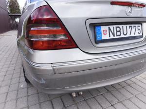 Mercedes-Benz c-220 2004 in Kaunas, with an engine capacity of 2.20 L and mileage of 327 thousand km for 1700 €, photo 14 on AUTOMOTO.COM.LV