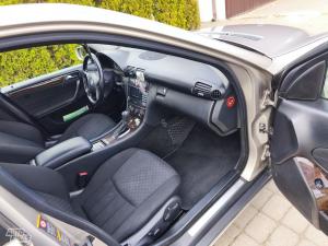 Mercedes-Benz c-220 2004 in Kaunas, with an engine capacity of 2.20 L and mileage of 327 thousand km for 1700 €, photo 20 on AUTOMOTO.COM.LV