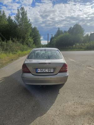 Mercedes-Benz c-220 2004 Visaginas, ar dzinēja tilpumu 2.20 L un nobraukumu 444 tūkst. km par 1350 €, foto 6 vietnē AUTOMOTO.COM.LV