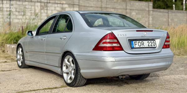 Mercedes-Benz c-220 2005 Kauņa, ar dzinēja tilpumu 2.20 L un nobraukumu 412 tūkst. km par 1250 €, foto 3 vietnē AUTOMOTO.COM.LV