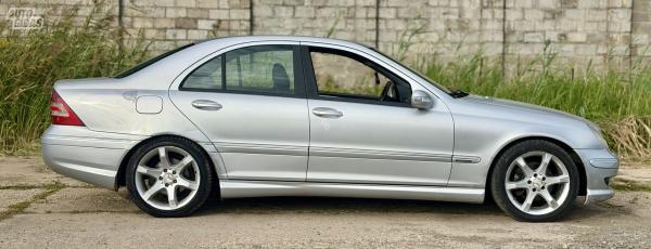 Mercedes-Benz c-220 2005 Kauņa, ar dzinēja tilpumu 2.20 L un nobraukumu 412 tūkst. km par 1250 €, foto 6 vietnē AUTOMOTO.COM.LV