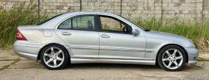 Mercedes-Benz c-220 2005 in Kaunas, with an engine capacity of 2.20 L and mileage of 412 thousand km for 1250 €, photo 7 on AUTOMOTO.COM.LV