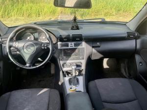 Mercedes-Benz c-220 2005 in Kaunas, with an engine capacity of 2.20 L and mileage of 412 thousand km for 1250 €, photo 11 on AUTOMOTO.COM.LV