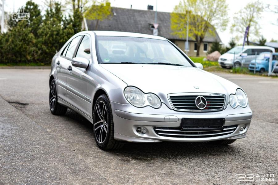 Mercedes-Benz c-220 2006 in Kretinga, with an engine capacity of 2.20 L and mileage of 276 thousand km for 3850 €, photo 4 on AUTOMOTO.COM.LV