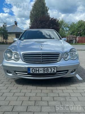 Mercedes-Benz c-220 2006 Jelgava, ar dzinēja tilpumu 2.20 L un nobraukumu 300 tūkst. km par 3400 €, foto  vietnē AUTOMOTO.COM.LV