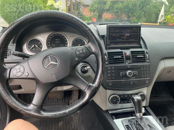 Mercedes-Benz c-220 2007 in Jekabpils, with an engine capacity of 2.20 L and mileage of 0 thousand km for 4000 €, photo 7 on AUTOMOTO.COM.LV