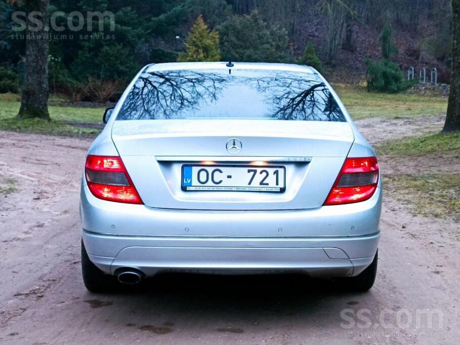 Mercedes-Benz c-220 2007 Ogre, ar dzinēja tilpumu 2.20 L un nobraukumu 376 tūkst. km par 3800 €, foto 4 vietnē AUTOMOTO.COM.LV