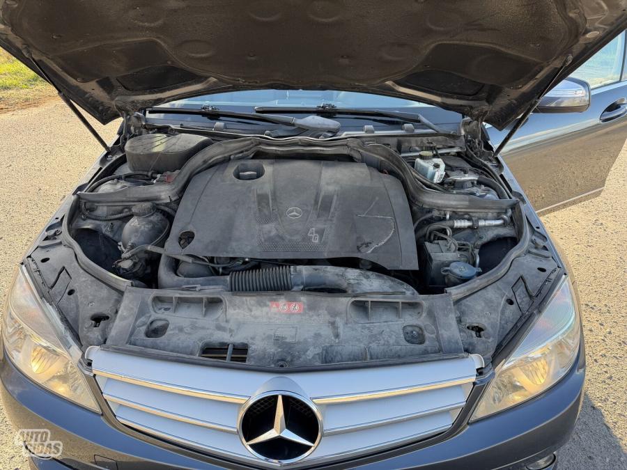 Mercedes-Benz c-220 2007 Šauļi, ar dzinēja tilpumu 2.20 L un nobraukumu 334 tūkst. km par 3822 €, foto 9 vietnē AUTOMOTO.COM.LV