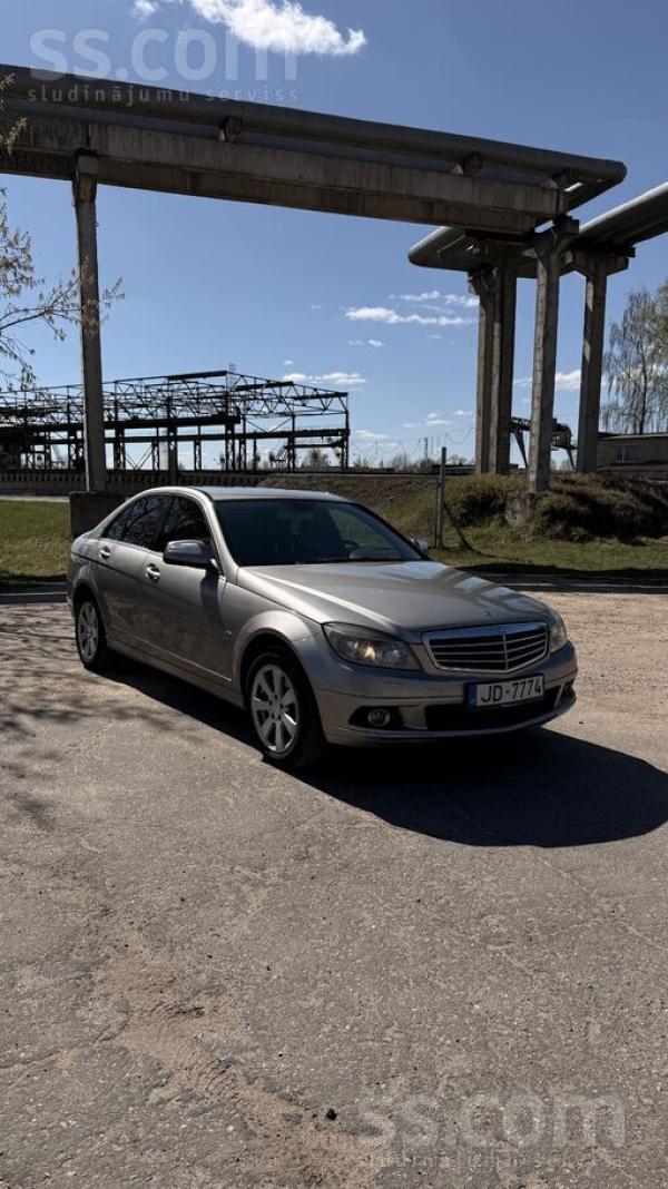 Мерседес Ц 220 2007 в Даугавпилс, объемом двигателя 2.20 л и пробегом 269 тыс. км за 5550 €, фото 3 на AUTOMOTO.COM.LV