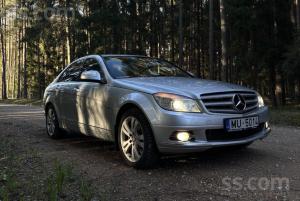 Мерседес Ц 220 2007 в Валмиера, объемом двигателя 2.20 л и пробегом 345 тыс. км за 4650 €, фото 4 на AUTOMOTO.COM.LV