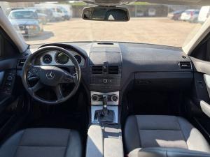 Mercedes-Benz c-220 2007 in Narva, with an engine capacity of 2.20 L and mileage of 365 thousand km for 4590 €, photo 7 on AUTOMOTO.COM.LV