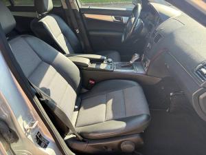 Mercedes-Benz c-220 2007 in Narva, with an engine capacity of 2.20 L and mileage of 365 thousand km for 4590 €, photo 8 on AUTOMOTO.COM.LV