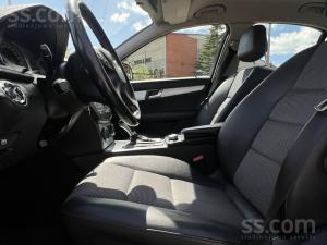 Mercedes-Benz c-220 2008 Cēsis, ar dzinēja tilpumu 2.10 L un nobraukumu 0 tūkst. km par 4700 €, foto 14 vietnē AUTOMOTO.COM.LV