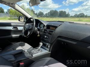 Mercedes-Benz c-220 2008 Cēsis, ar dzinēja tilpumu 2.10 L un nobraukumu 0 tūkst. km par 4700 €, foto 27 vietnē AUTOMOTO.COM.LV