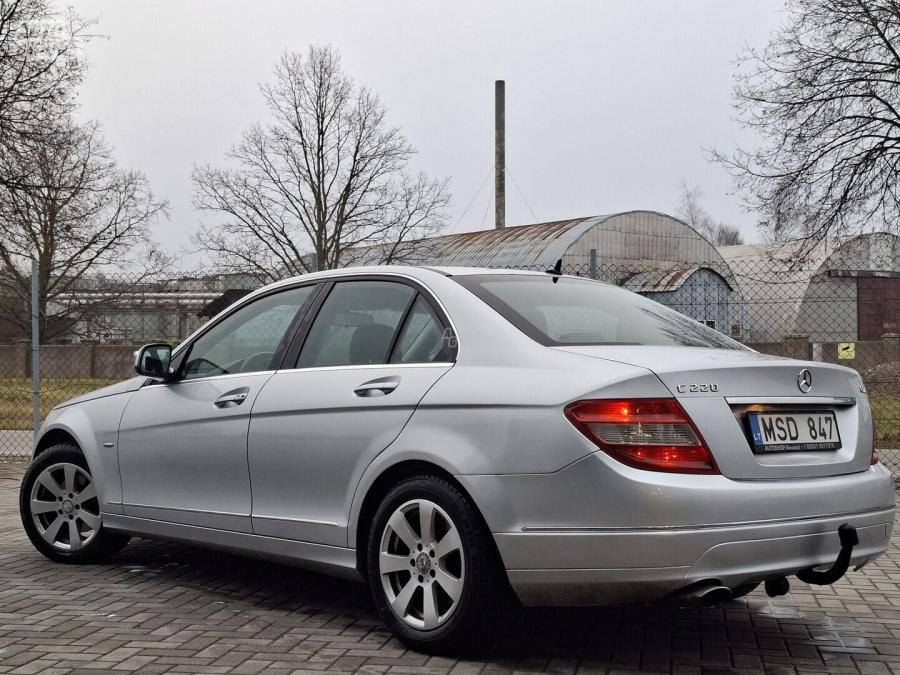 Mercedes-Benz c-220 2008 in Silute, with an engine capacity of 2.20 L and mileage of 309 thousand km for 2680 €, photo 5 on AUTOMOTO.COM.LV