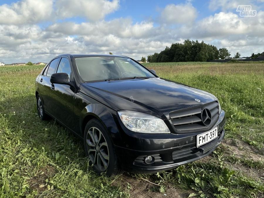 Mercedes-Benz c-220 2008 in Klaipeda, with an engine capacity of 2.20 L and mileage of 414 thousand km for 1550 €, photo 1 on AUTOMOTO.COM.LV