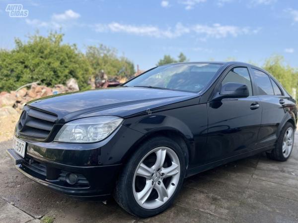 Mercedes-Benz c-220 2008 Kauņa, ar dzinēja tilpumu 2.20 L un nobraukumu 400 tūkst. km par 3300 €, foto 8 vietnē AUTOMOTO.COM.LV