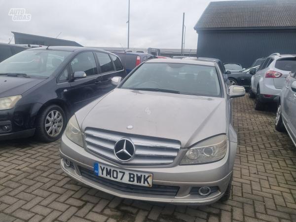 Mercedes-Benz c-220 2009 in Taurage, with an engine capacity of 2.20 L and mileage of 200 thousand km for 1950 €, photo 1 on AUTOMOTO.COM.LV