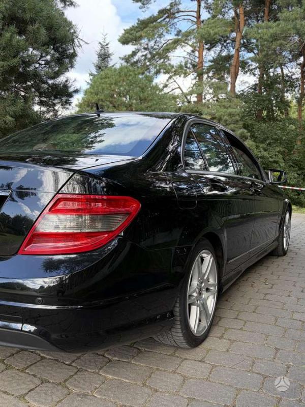 Мерседес Ц 220 2009 в Вильнюс, объемом двигателя 2.20 л и пробегом 398 тыс. км за 4100 €, фото 10 на AUTOMOTO.COM.LV