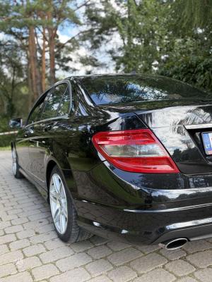Мерседес Ц 220 2009 в Вильнюс, объемом двигателя 2.20 л и пробегом 398 тыс. км за 4100 €, фото 11 на AUTOMOTO.COM.LV