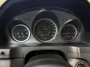 Mercedes-Benz c-220 2010 Viļņa, ar dzinēja tilpumu 2.15 L un nobraukumu 238 tūkst. km par 5950 €, foto 19 vietnē AUTOMOTO.COM.LV