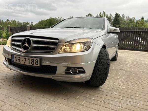 Mercedes-Benz c-220 2011 Rīga, ar dzinēja tilpumu 2.20 L un nobraukumu 296 tūkst. km par 6000 €, foto 1 vietnē AUTOMOTO.COM.LV