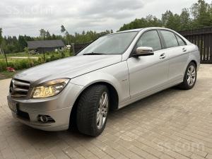Mercedes-Benz c-220 2011 Rīga, ar dzinēja tilpumu 2.20 L un nobraukumu 296 tūkst. km par 2950 €, foto 2 vietnē AUTOMOTO.COM.LV