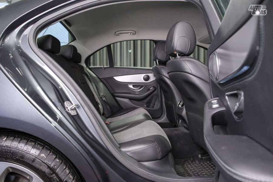 Mercedes-Benz c-220 2014 Marijampole, ar dzinēja tilpumu 2.10 L un nobraukumu 314 tūkst. km par 11450 €, foto 30 vietnē AUTOMOTO.COM.LV