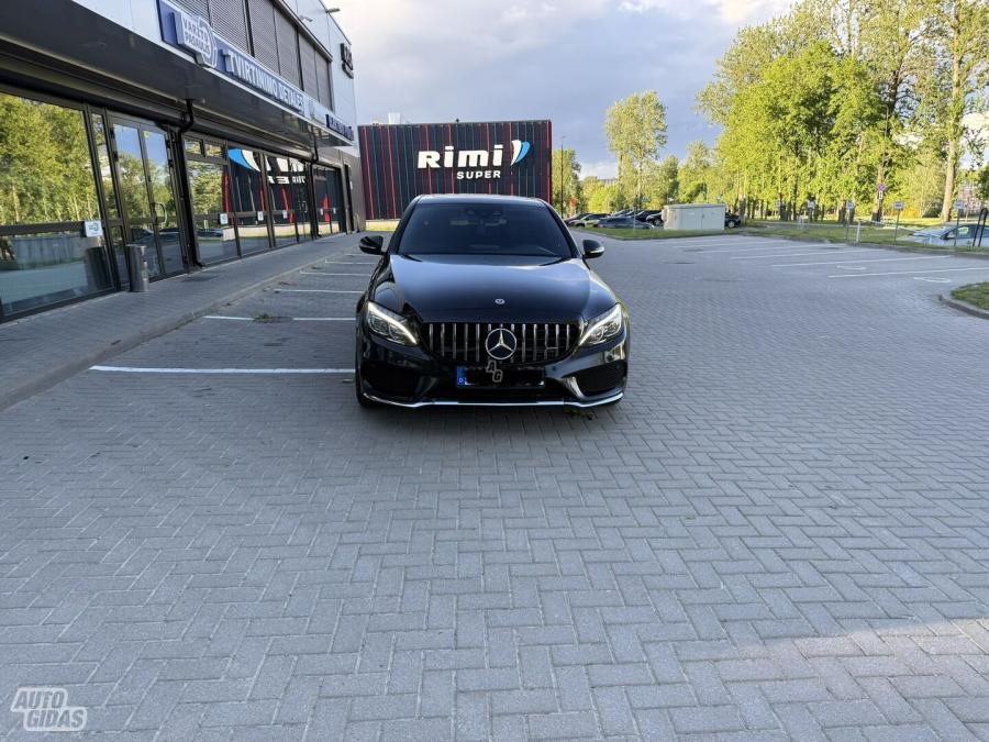 Mercedes-Benz c-220 2014 in Vilnius, with an engine capacity of 2.20 L and mileage of 244 thousand km for 13700 €, photo 1 on AUTOMOTO.COM.LV