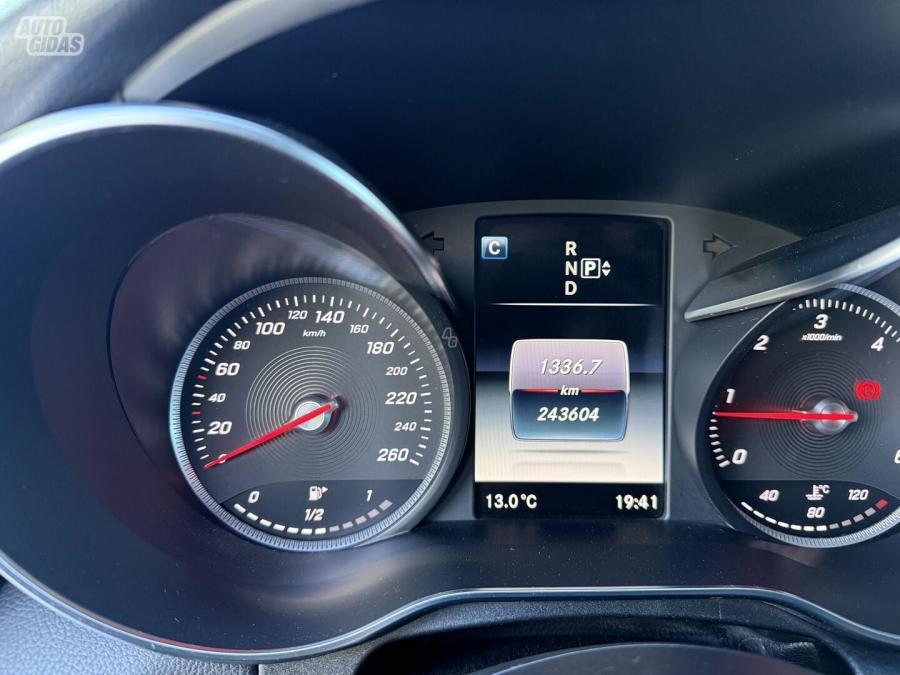 Mercedes-Benz c-220 2014 in Vilnius, with an engine capacity of 2.20 L and mileage of 244 thousand km for 13700 €, photo 14 on AUTOMOTO.COM.LV