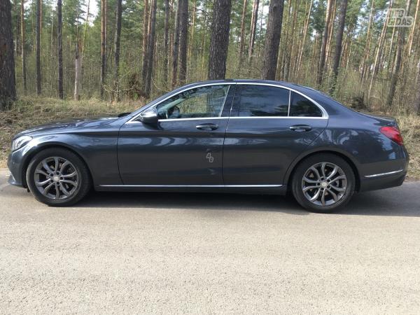 Mercedes-Benz c-220 2015 in Vilnius, with an engine capacity of 2.10 L and mileage of 343 thousand km for 12300 €, photo 5 on AUTOMOTO.COM.LV