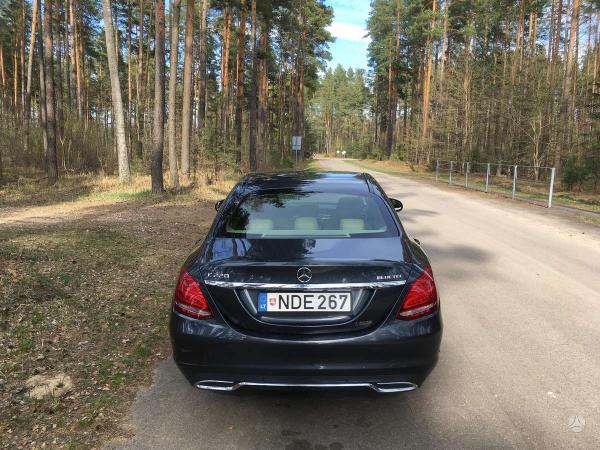 Mercedes-Benz c-220 2015 in Vilnius, with an engine capacity of 2.14 L and mileage of 343 thousand km for 11700 €, photo 6 on AUTOMOTO.COM.LV