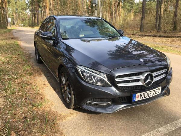 Mercedes-Benz c-220 2015 in Vilnius, with an engine capacity of 2.14 L and mileage of 343 thousand km for 11700 €, photo 10 on AUTOMOTO.COM.LV