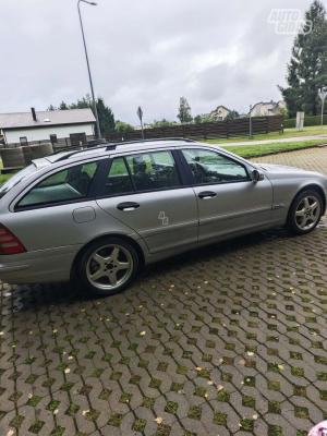 Mercedes-Benz c-220 2002 in Moletai, with an engine capacity of 2.20 L and mileage of 415 thousand km for 1600 €, photo 9 on AUTOMOTO.COM.LV