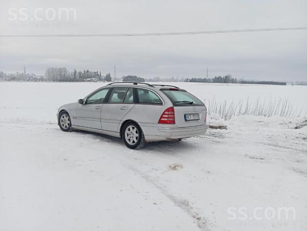 Mercedes-Benz c-220 2003 Talsi, ar dzinēja tilpumu 2.20 L un nobraukumu 292 tūkst. km par 2350 €, foto 2 vietnē AUTOMOTO.COM.LV