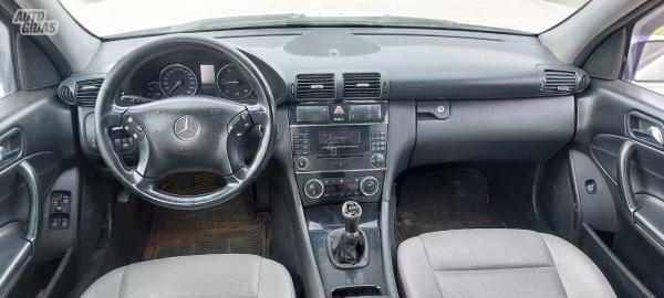 Mercedes-Benz c-220 2003 Viļņa, ar dzinēja tilpumu 2.20 L un nobraukumu 400 tūkst. km par 690 €, foto 6 vietnē AUTOMOTO.COM.LV