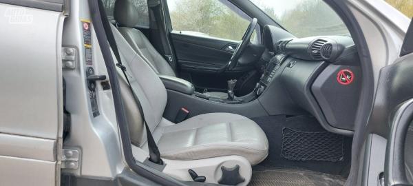 Mercedes-Benz c-220 2003 Viļņa, ar dzinēja tilpumu 2.20 L un nobraukumu 400 tūkst. km par 690 €, foto 8 vietnē AUTOMOTO.COM.LV