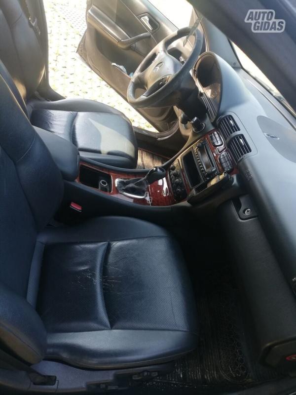 Mercedes-Benz c-220 2003 Kauņa, ar dzinēja tilpumu 2.10 L un nobraukumu 380 tūkst. km par 1650 €, foto 4 vietnē AUTOMOTO.COM.LV