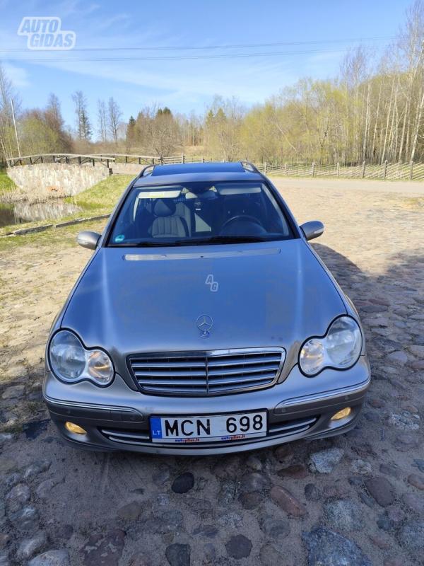 Mercedes-Benz c-220 2004 Telšiai, ar dzinēja tilpumu 2.20 L un nobraukumu 302 tūkst. km par 1750 €, foto 2 vietnē AUTOMOTO.COM.LV