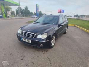 Mercedes-Benz c-220 2004 in Panevezys, with an engine capacity of 2.20 L and mileage of 0 thousand km for 500 €, photo 3 on AUTOMOTO.COM.LV