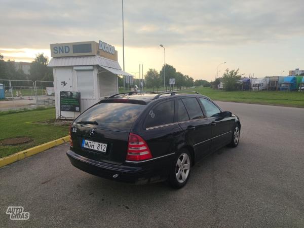 Mercedes-Benz c-220 2004 in Panevezys, with an engine capacity of 2.20 L and mileage of 0 thousand km for 500 €, photo 4 on AUTOMOTO.COM.LV