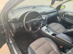 Mercedes-Benz c-220 2004 in Panevezys, with an engine capacity of 2.20 L and mileage of 0 thousand km for 500 €, photo 10 on AUTOMOTO.COM.LV