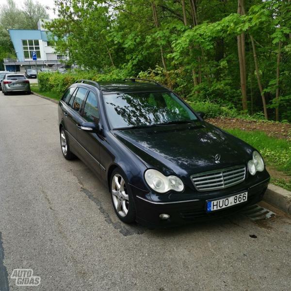 Mercedes-Benz c-220 2005 Viļņa, ar dzinēja tilpumu 2.20 L un nobraukumu 386 tūkst. km par 1750 €, foto 2 vietnē AUTOMOTO.COM.LV
