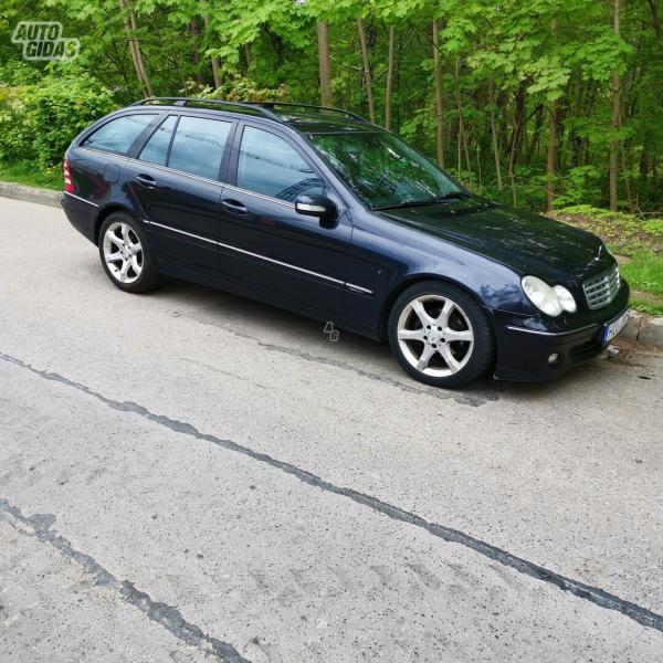 Mercedes-Benz c-220 2005 Viļņa, ar dzinēja tilpumu 2.20 L un nobraukumu 386 tūkst. km par 1750 €, foto 6 vietnē AUTOMOTO.COM.LV
