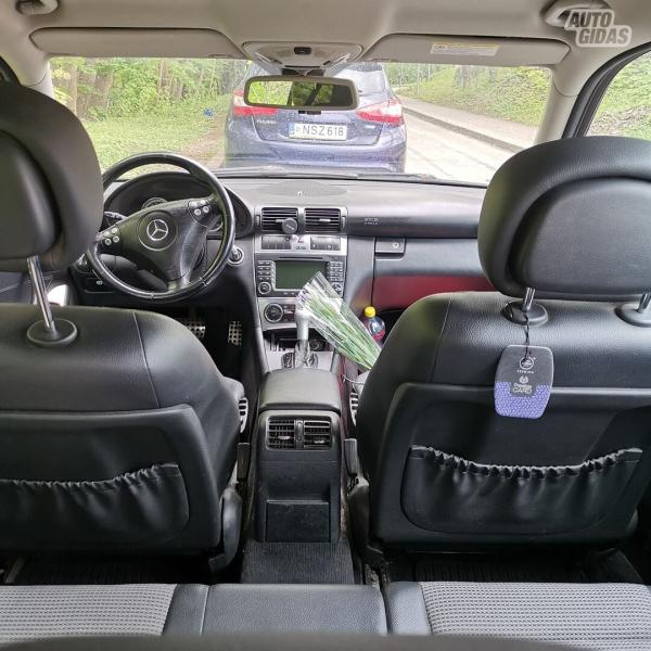 Mercedes-Benz c-220 2005 Viļņa, ar dzinēja tilpumu 2.20 L un nobraukumu 386 tūkst. km par 1750 €, foto 10 vietnē AUTOMOTO.COM.LV