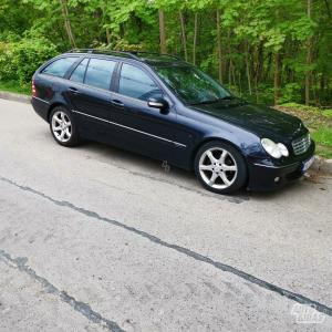 Mercedes-Benz c-220 2005 Viļņa, ar dzinēja tilpumu 2.20 L un nobraukumu 386 tūkst. km par 1700 €, foto 7 vietnē AUTOMOTO.COM.LV