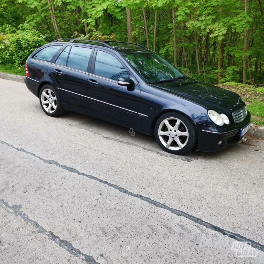Mercedes-Benz c-220 2005 Viļņa, ar dzinēja tilpumu 2.20 L un nobraukumu 386 tūkst. km par 1700 €, foto 7 vietnē AUTOMOTO.COM.LV